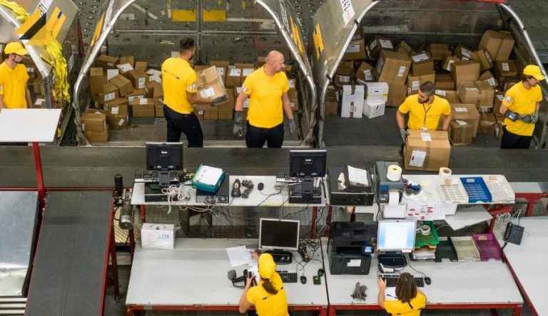 Does FedEx Xray Packages? A Short Guide - MAILBOX MASTER